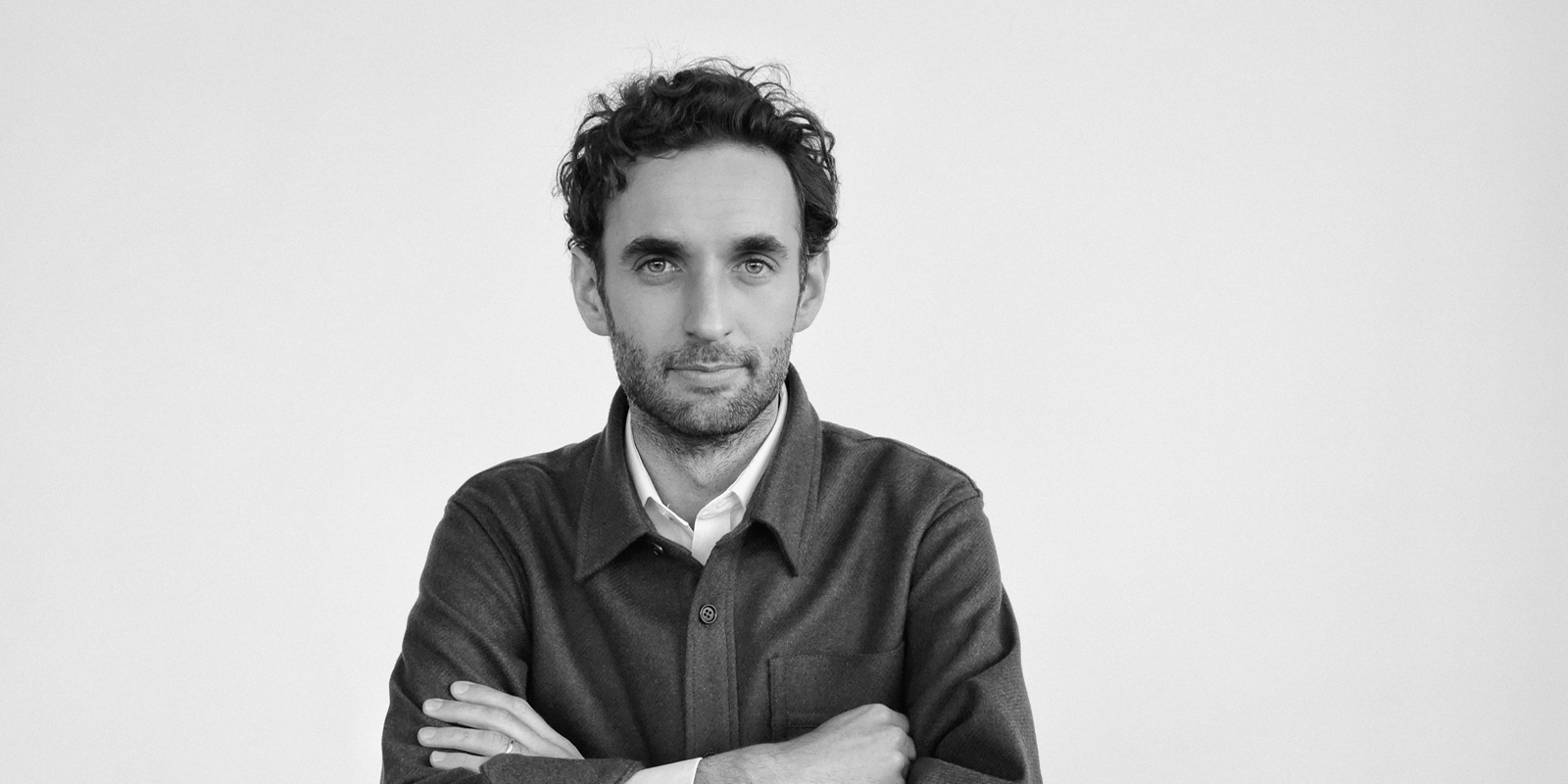 JULIAN LAGE ANNOUNCES NEW ALBUM "VIEW WITH A ROOM" OUT SEPT. 16 ...