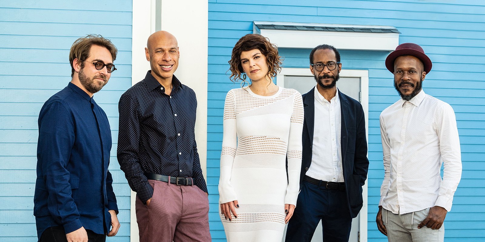 JOSHUA REDMAN MAKES BLUE NOTE DEBUT WITH FIRST-EVER VOCAL ALBUM "WHERE ...
