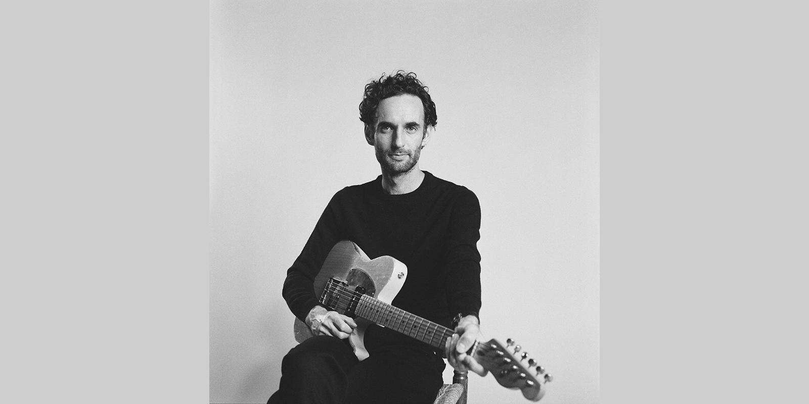 JULIAN LAGE "SPEAK TO ME" - Blue Note Records